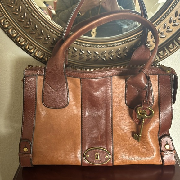 Fossil | Bags | Vintage Leather Fossil Shoulder Bag | Poshmark